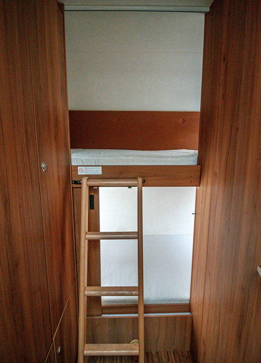 Buyers Guide to Motorhome's Bed Layouts | Oaktree Motorhomes