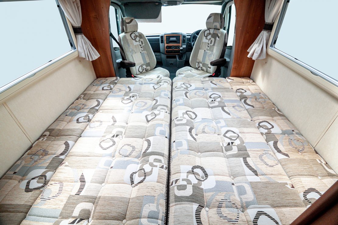 Buyers Guide to Motorhome's Bed Layouts | Oaktree Motorhomes