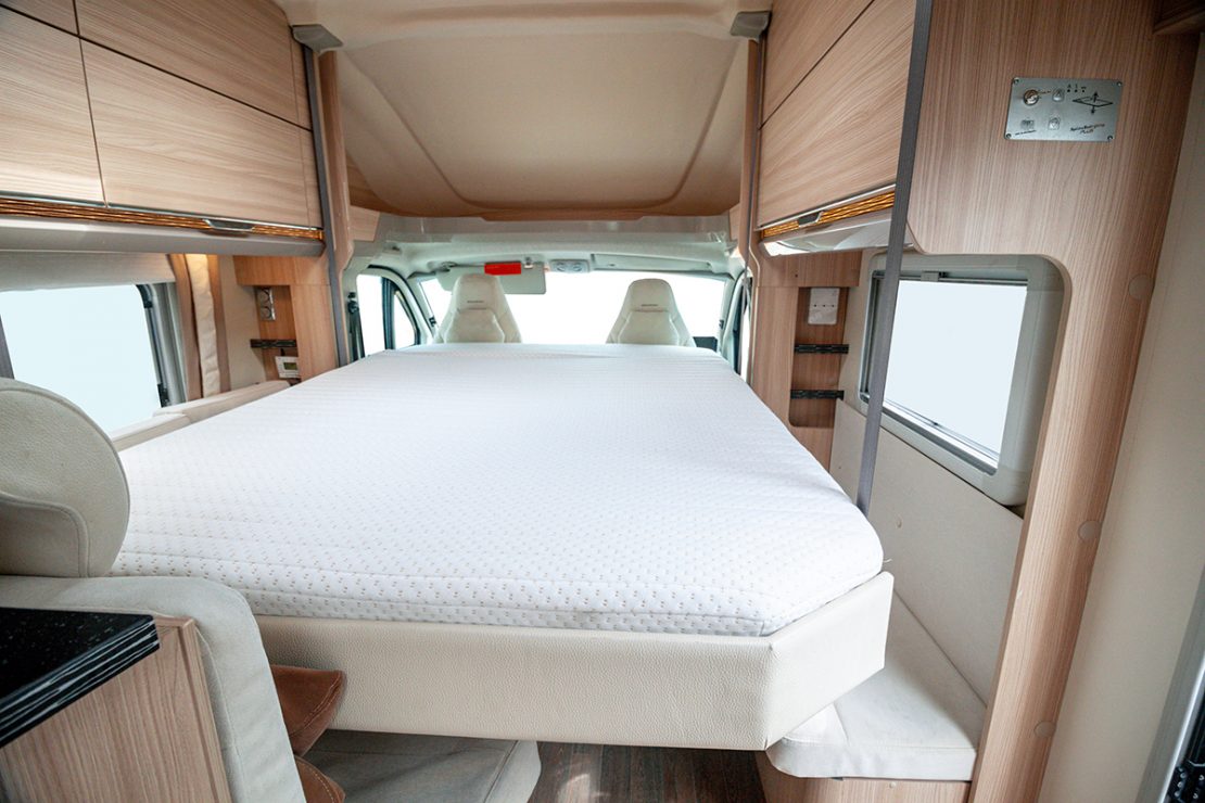 Buyers Guide to Motorhome's Bed Layouts | Oaktree Motorhomes