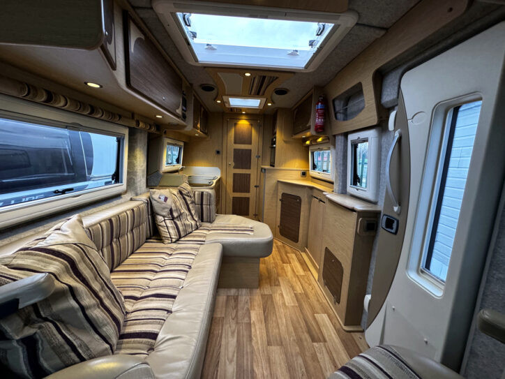 IH N-Class 630FL - For Sale | Oaktree Motorhomes